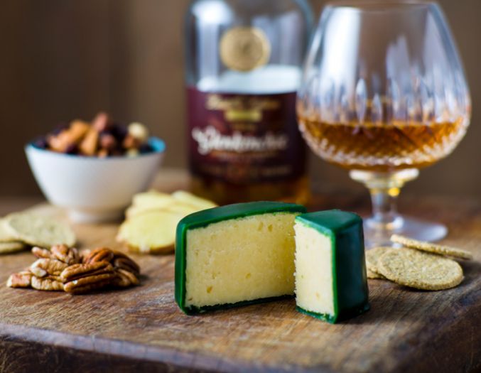 Irish Whiskey and Ginger Cheddar Cheese