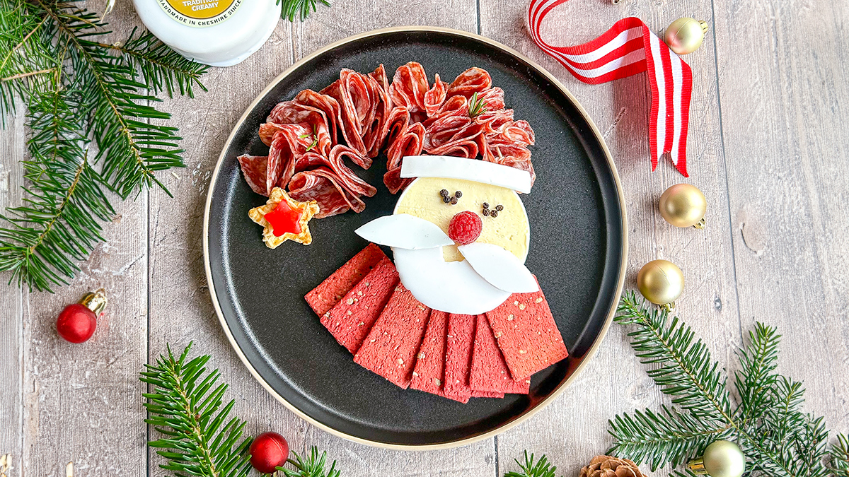 Santa Cheese Face Sharing Plate - The Cheese Blog, News & Recipes